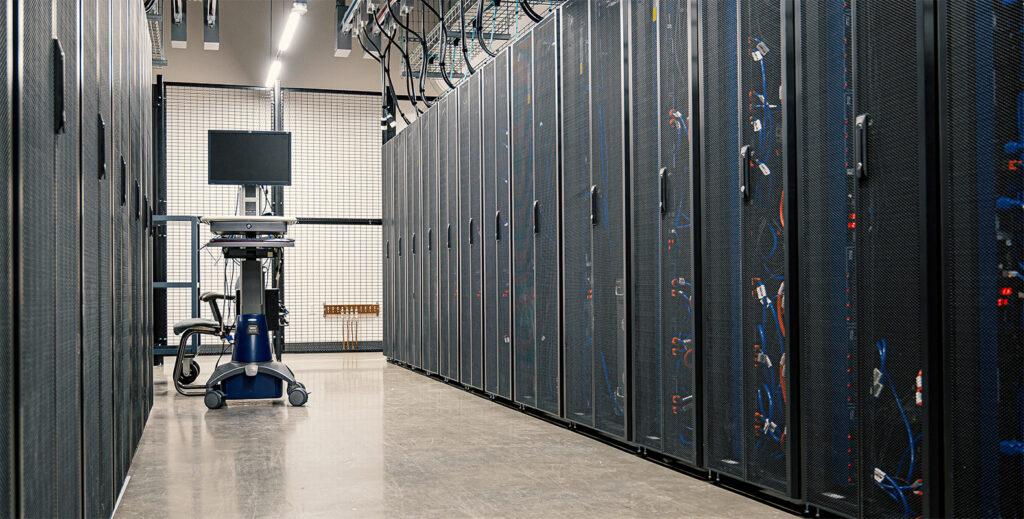 Data Center Maintenance - QS Kuwait شركة انظمة الجودة - الكويت