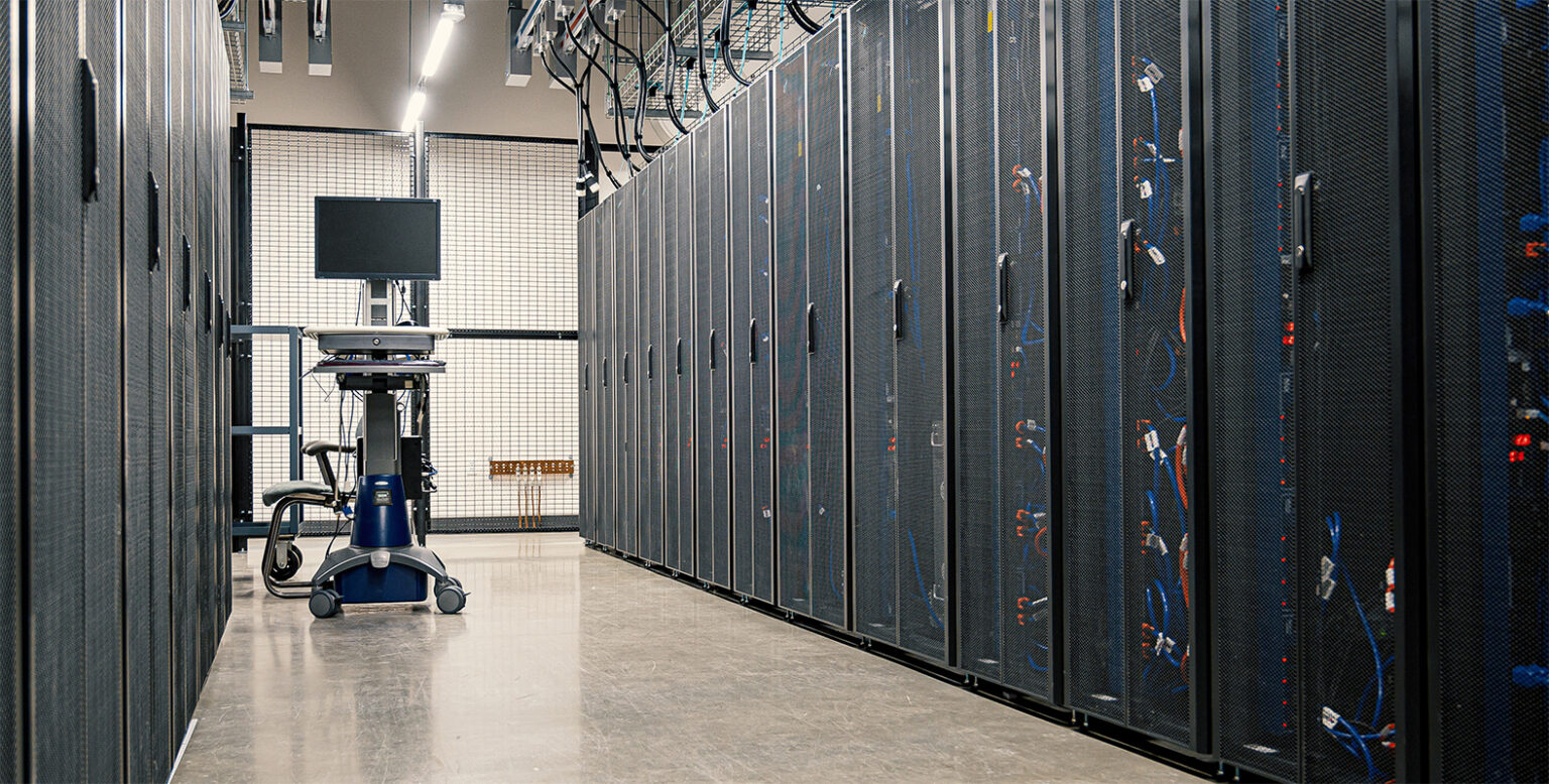 Data Center Maintenance - QS Kuwait شركة انظمة الجودة - الكويت